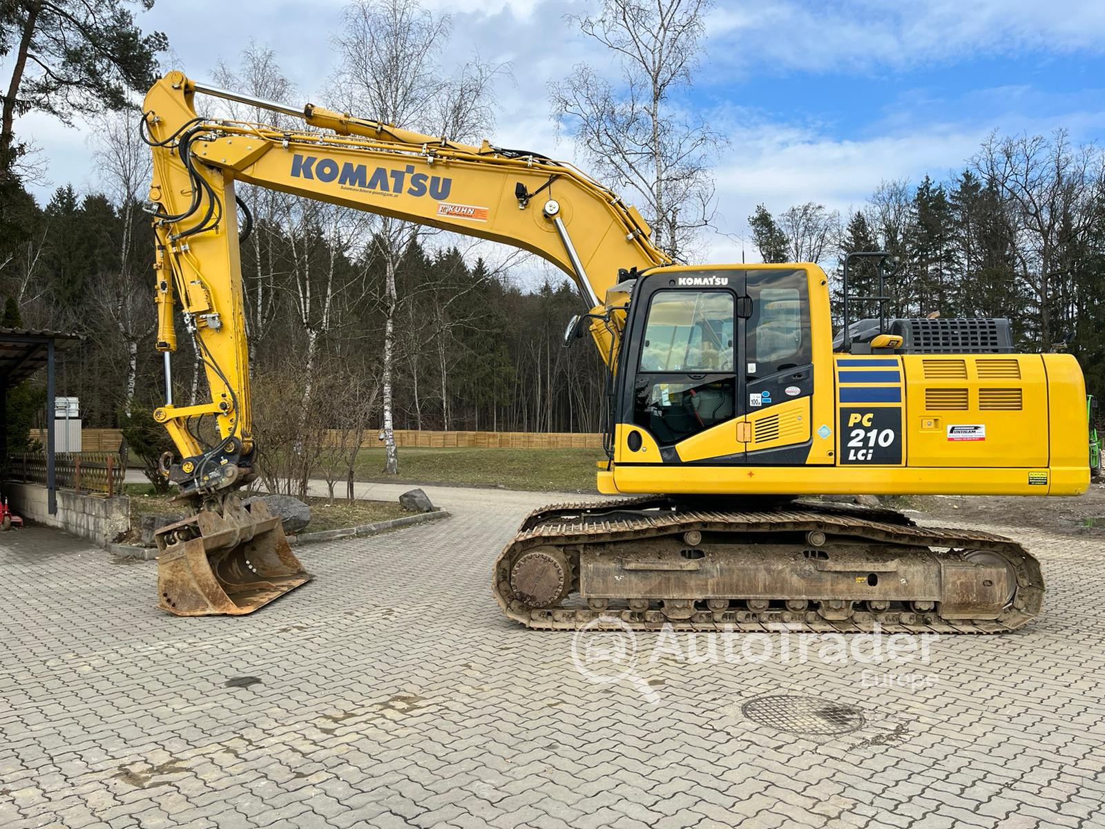 AutoTrader - 2017 KOMATSU PC 210 LCI-11 ((1377))